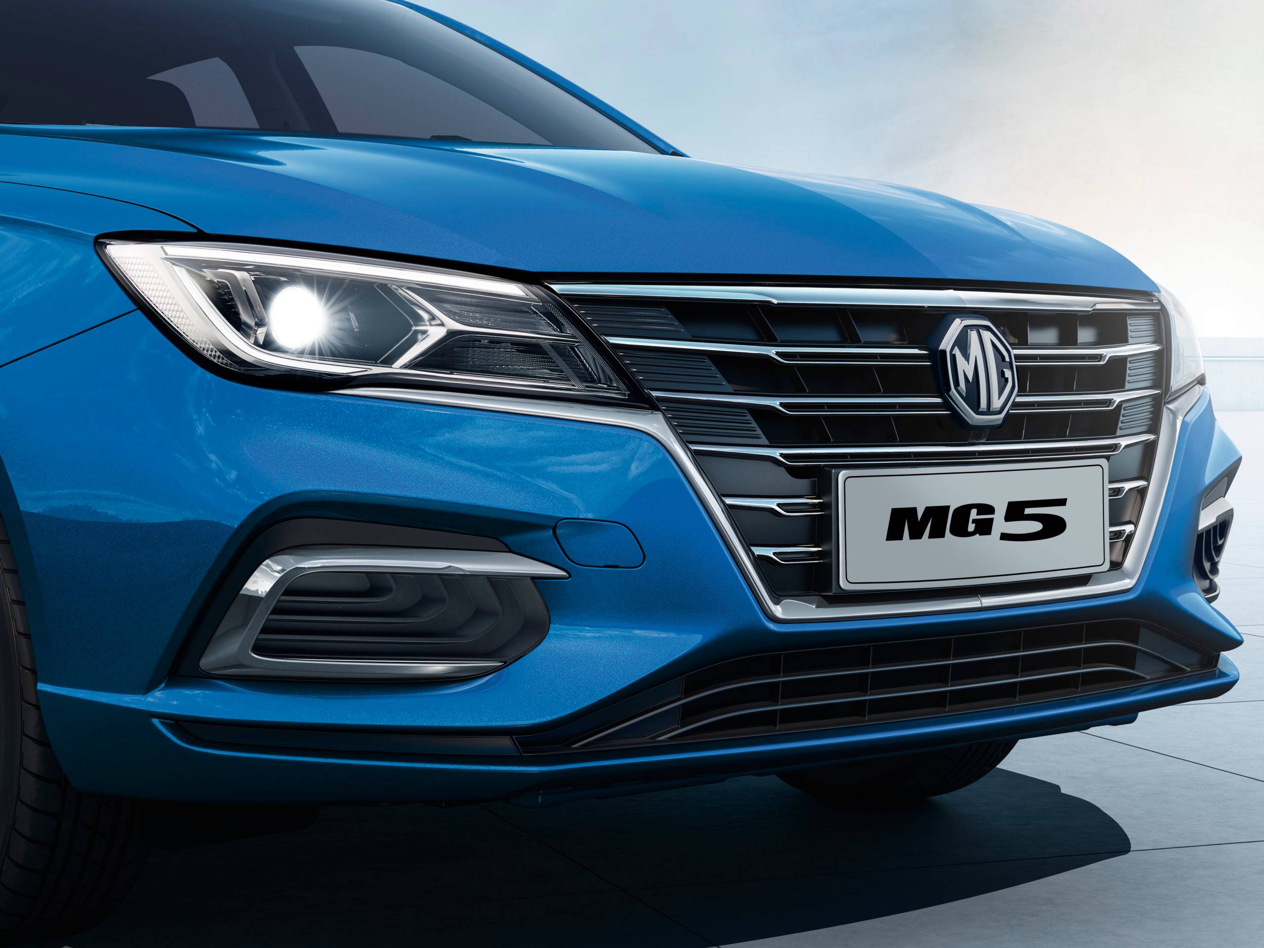 MG se lanza con todo con su nuevo sedán MG 5 | La historia de los ...